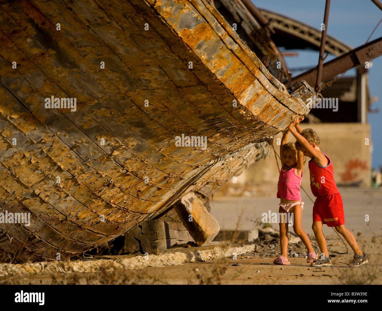 Italy, Sardinia, Holiday; Mediterranean Sea; Children, Prole Stock ...