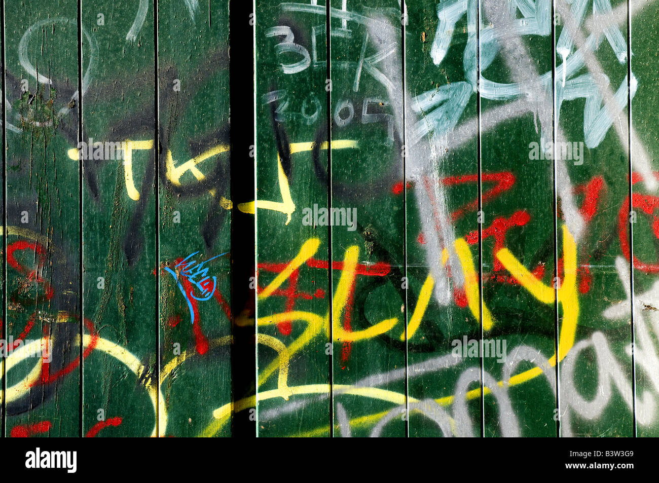 Vandalized hi-res stock photography and images - Alamy