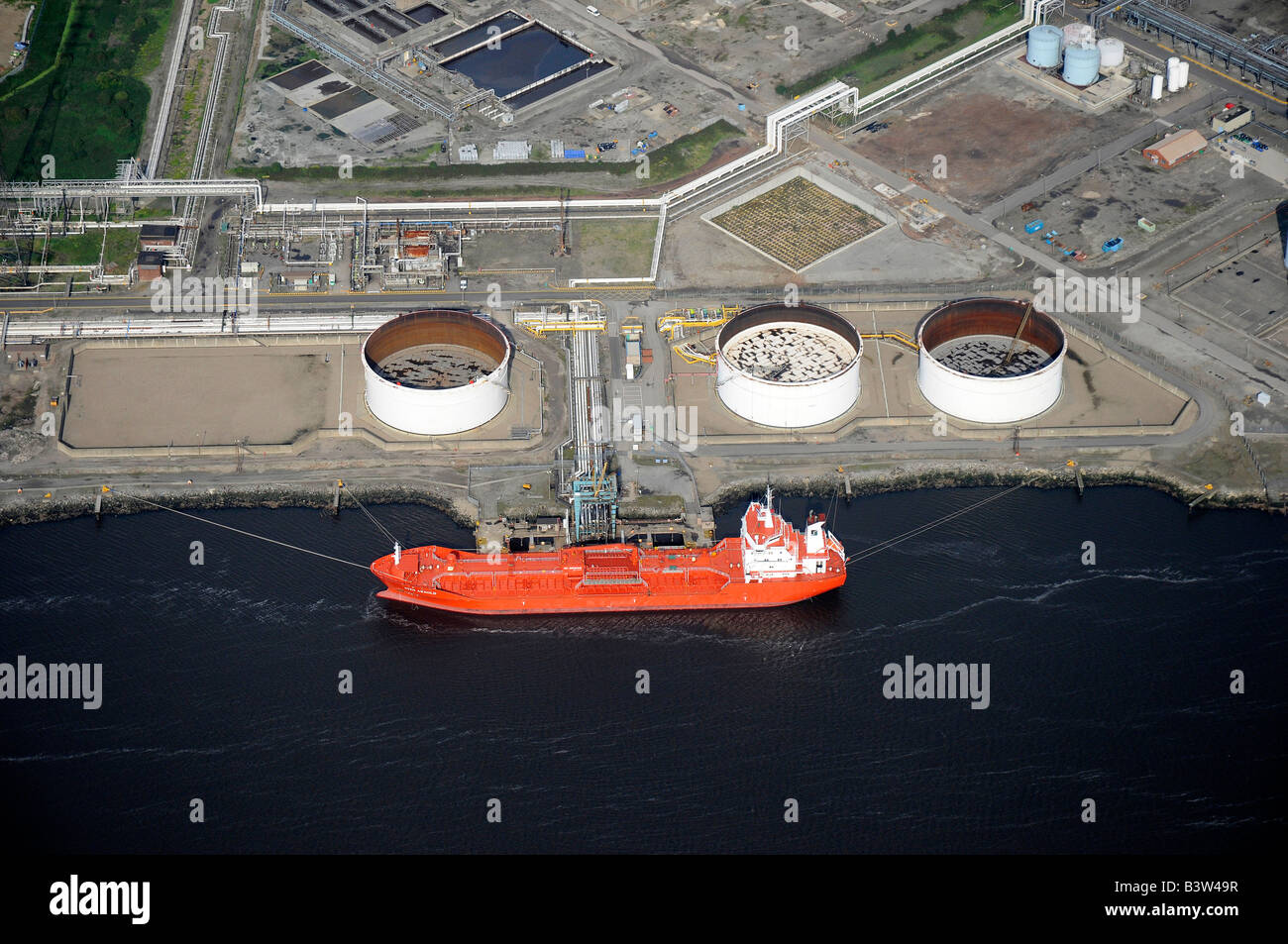 Oil tanker unloading on the River Tees, from the air, Teeside, Northern ...