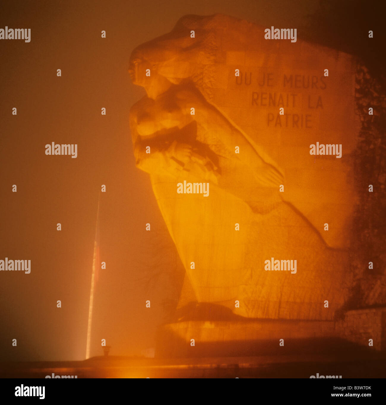 Monument ww1 wwi france hi-res stock photography and images - Alamy