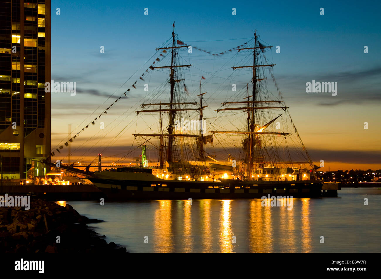 Sailing ship prince william hi-res stock photography and images - Alamy