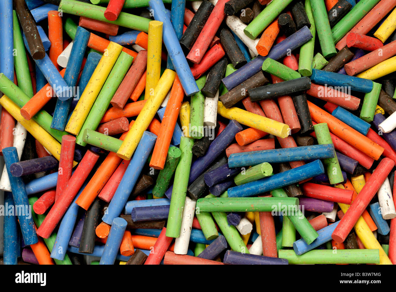 Crayon artist hi-res stock photography and images - Alamy