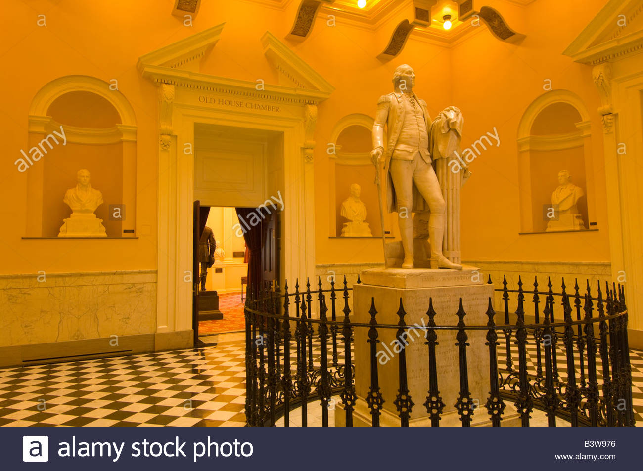 George Harrison Statue Stock Photos & George Harrison Statue Stock ...