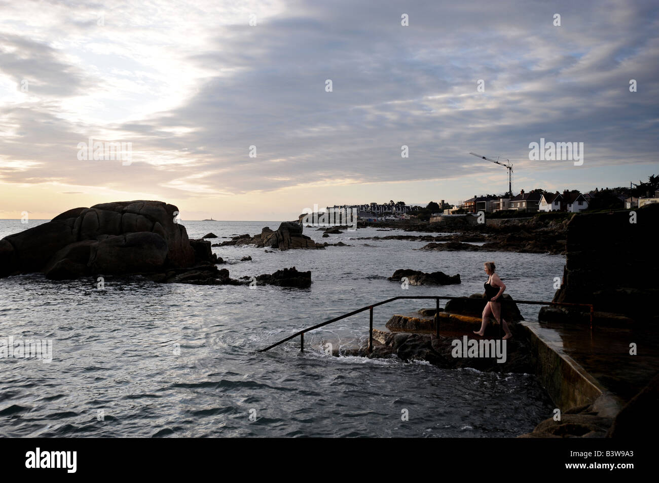 Forty foot hi-res stock photography and images - Alamy
