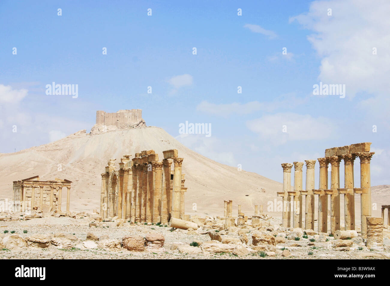 Syria valley tombs hi-res stock photography and images - Alamy