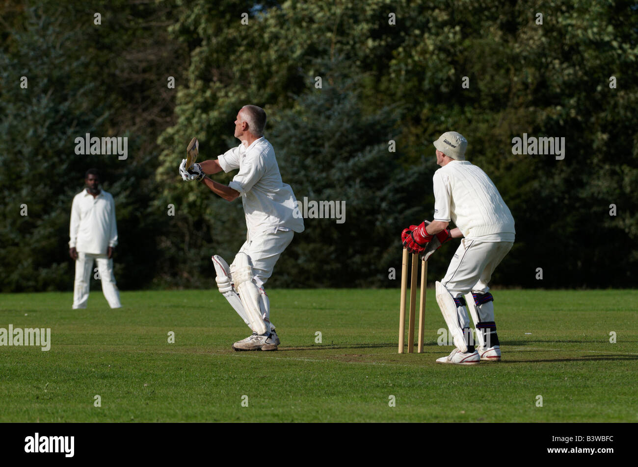 Easton Cowboys & Cowgirls Club playing cricket on Vassalls Park Bristol ...