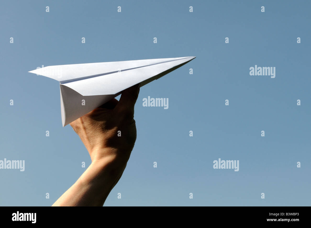 Aeroplane paper hi-res stock photography and images - Alamy