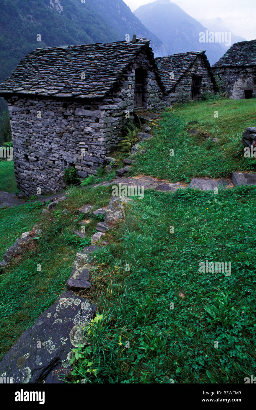 Mountain village val bavona ticino hi-res stock photography and images ...