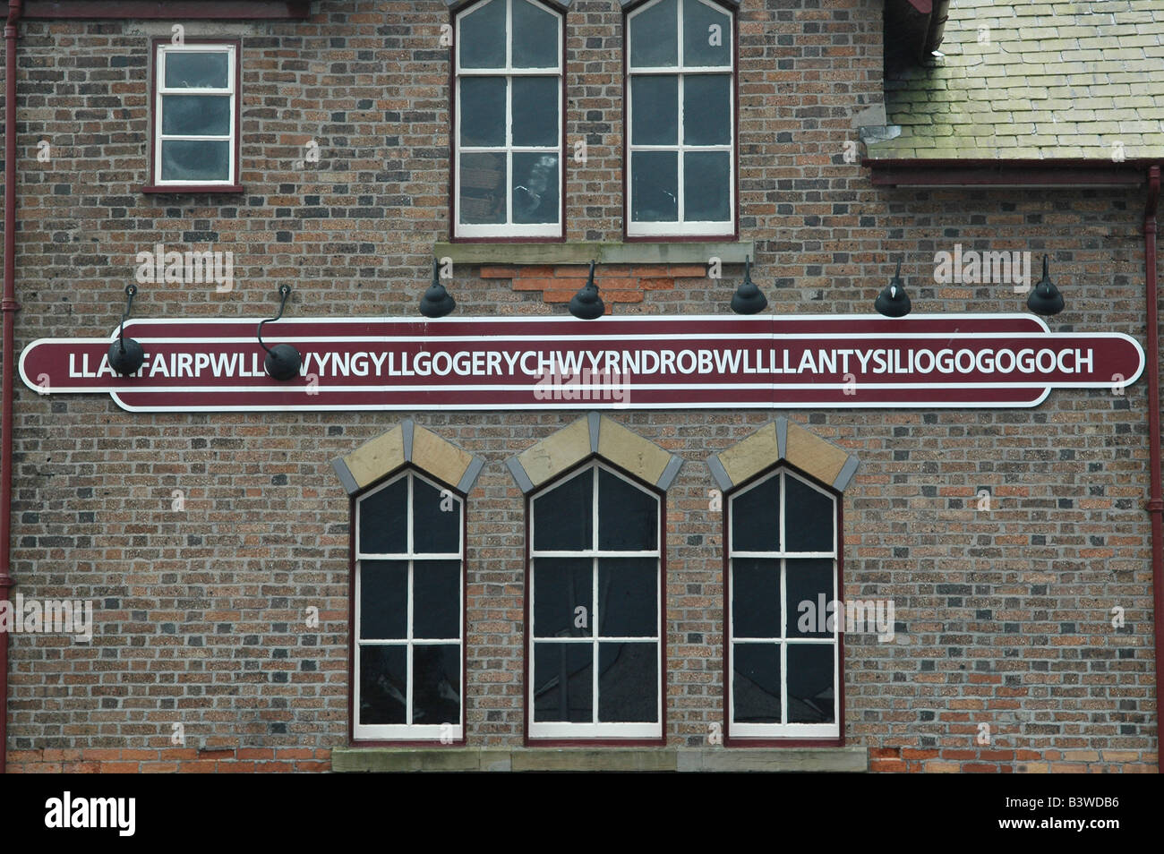 UK - Wales - LlanfairPG, the town with the longest name in the UK ...