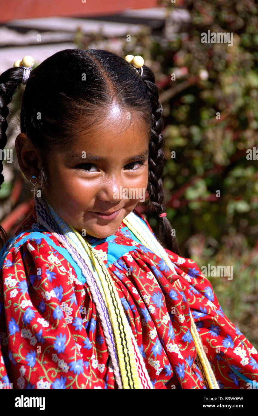 Mexico, Chihuahua, Copper Canyon, Creel. Tarahumara girl Stock Photo ...