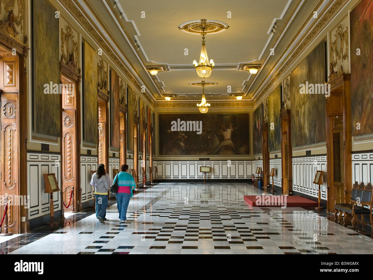 Merida mexico government palace hi-res stock photography and images - Alamy