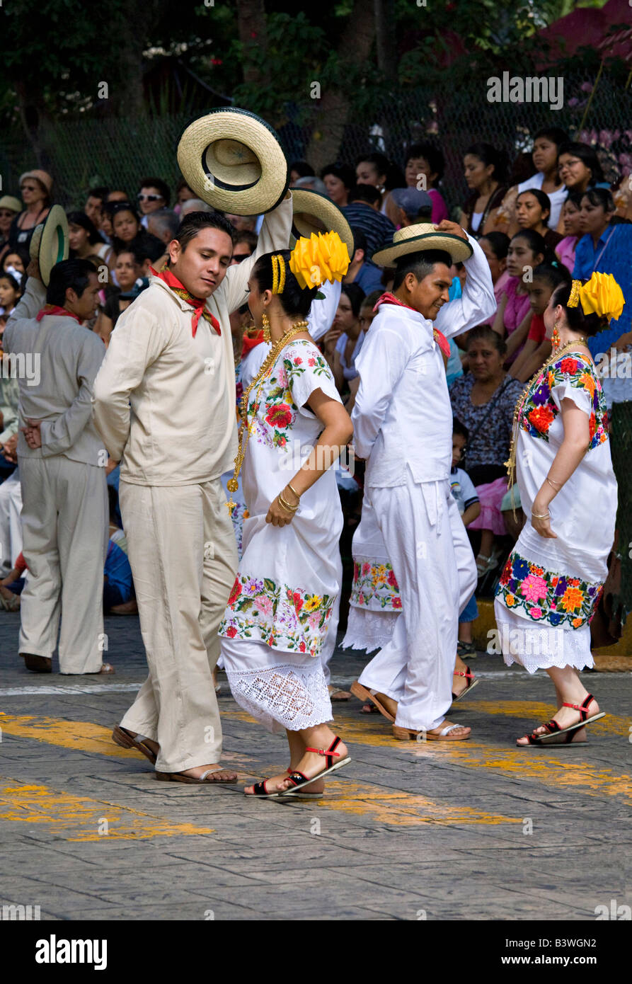 Jarana hi-res stock photography and images - Alamy