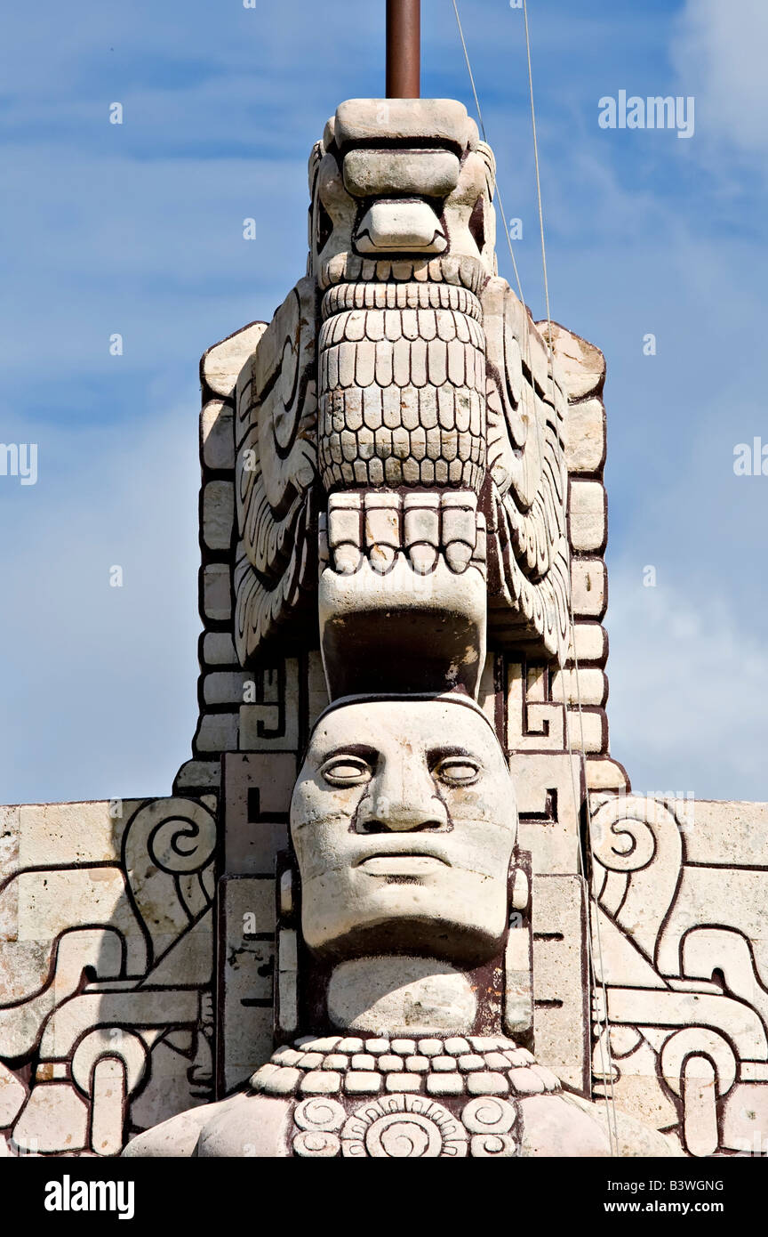 Merida mexico monumento a la bandera hi-res stock photography and ...