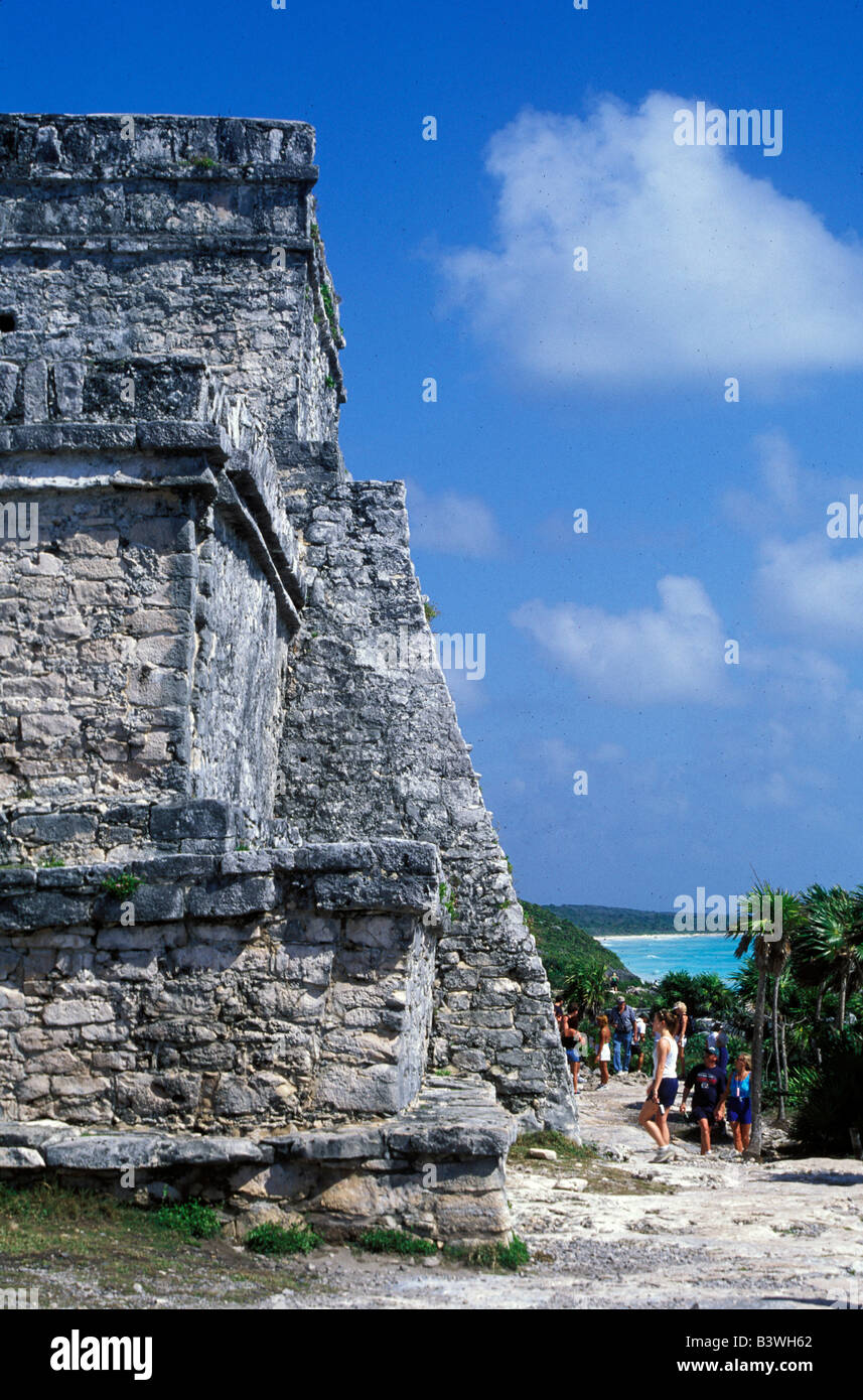 Central America, Mexico, Tulum. People touring ruins Stock Photo - Alamy