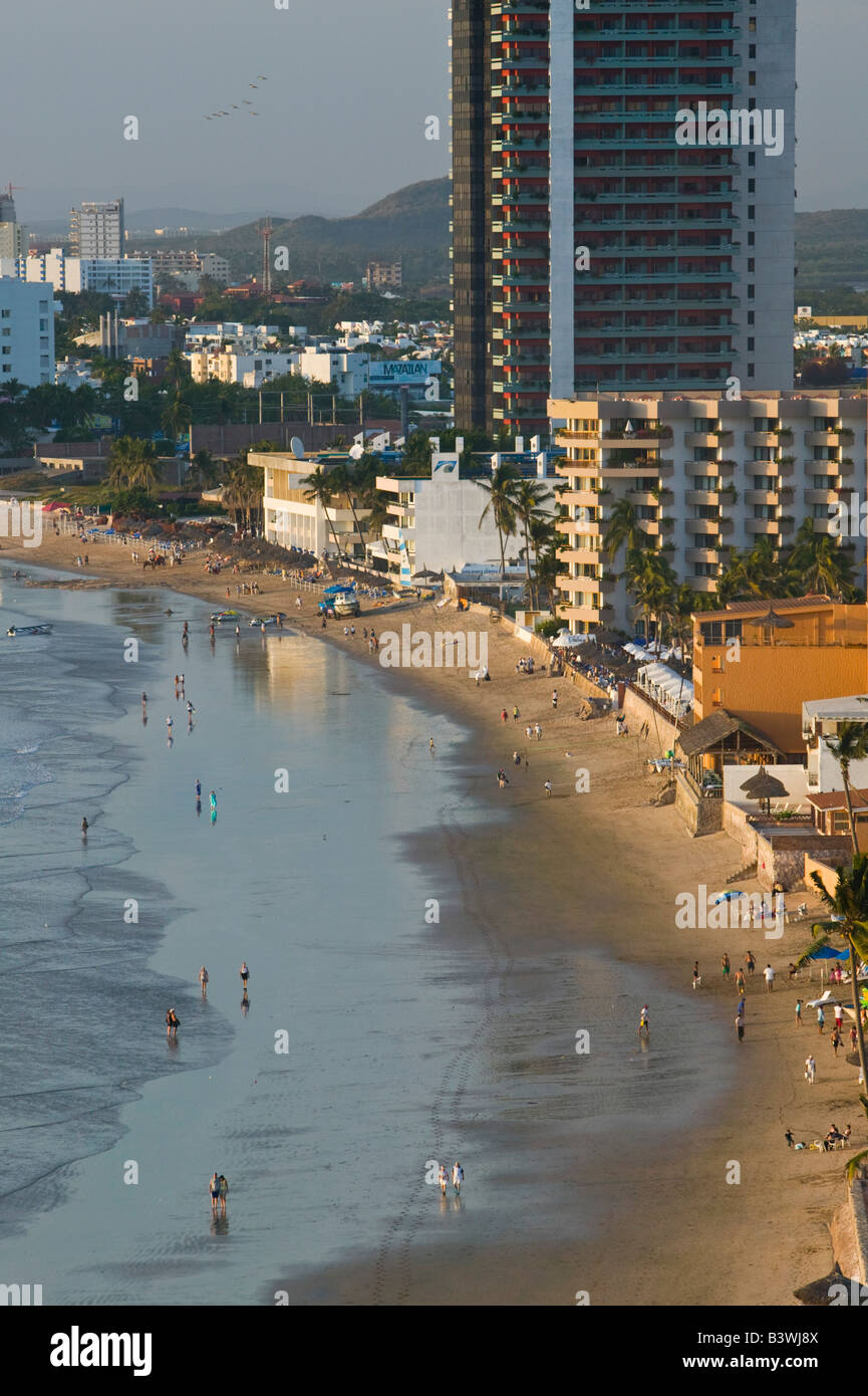 Zona dorada (golden zone) hi-res stock photography and images - Alamy
