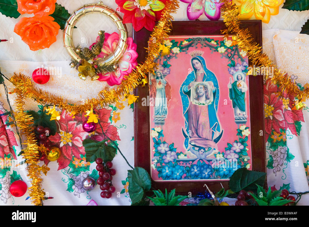 Mary guerrero hi-res stock photography and images - Alamy