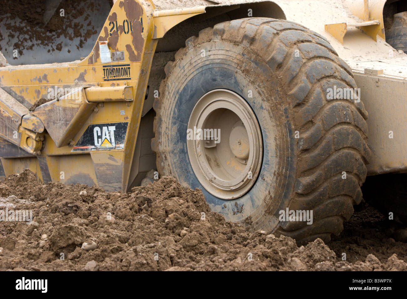 caterpillar bulldozer scraper construction eath moving equipment Stock ...