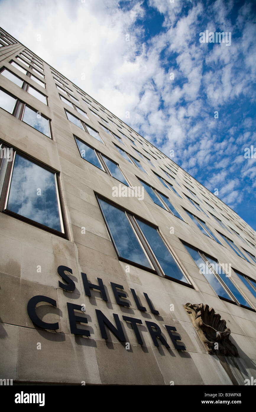 The shell centre hi-res stock photography and images - Alamy