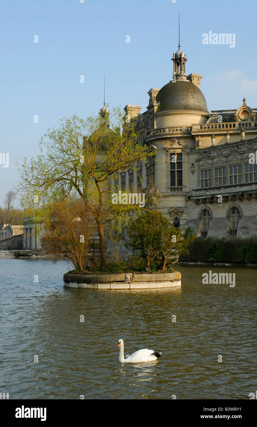 Chantilly Manor at spring Stock Photo - Alamy