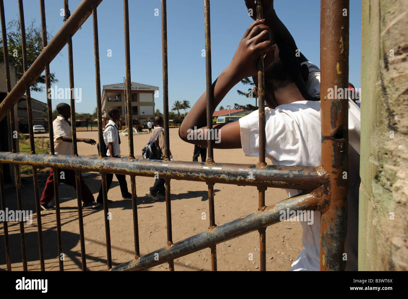 Mozambique maputo children hi-res stock photography and images - Alamy