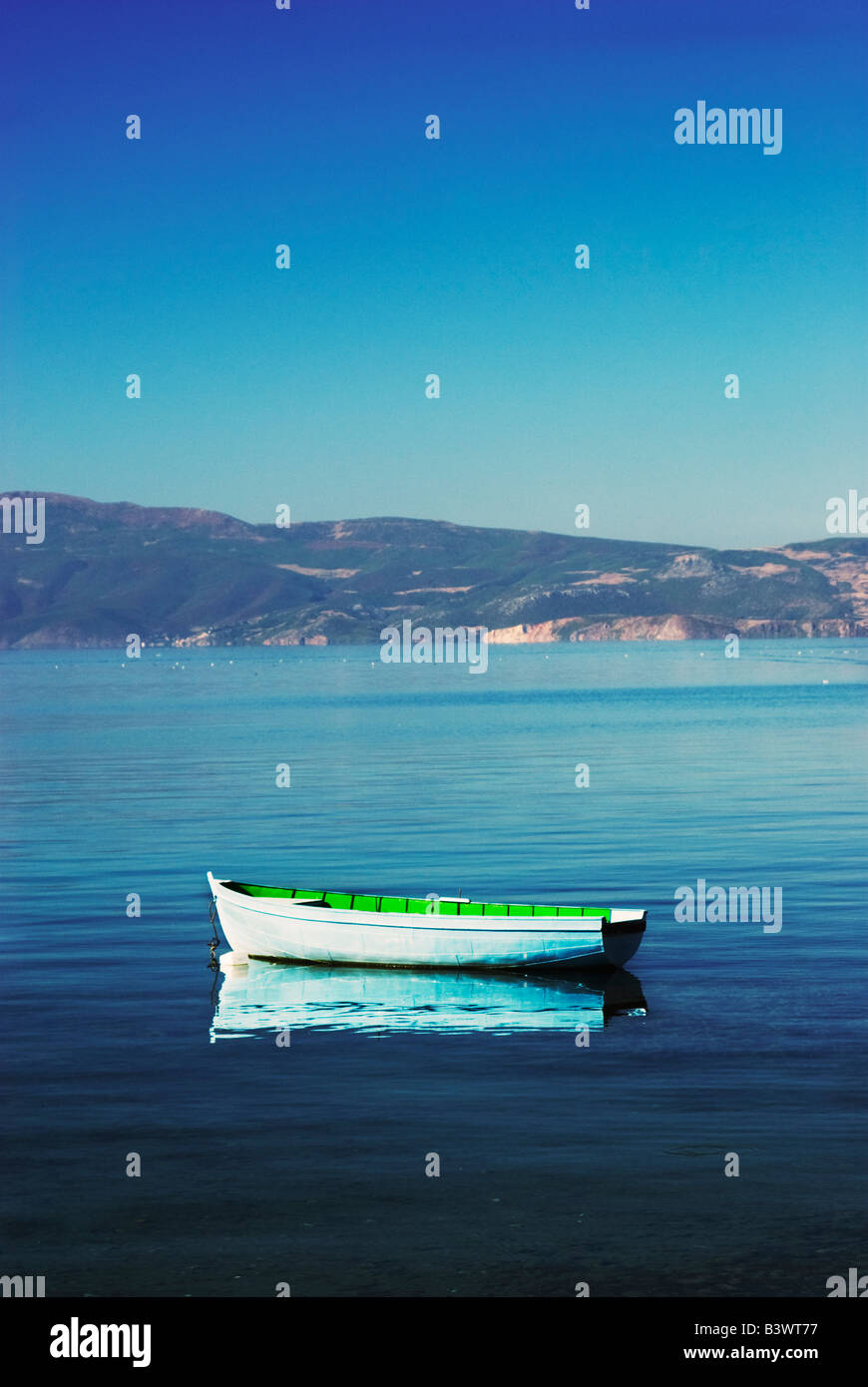 Empty fishing boat hi-res stock photography and images - Alamy