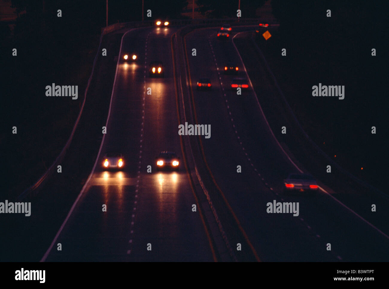 Four lane freeway hi-res stock photography and images - Alamy