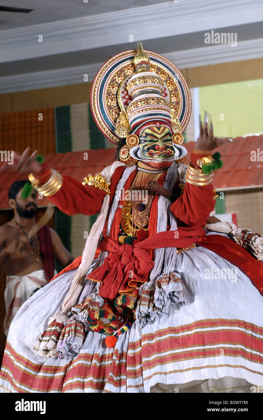 Kathakali dancer performing on a stage, Kerala, India Stock Photo - Alamy