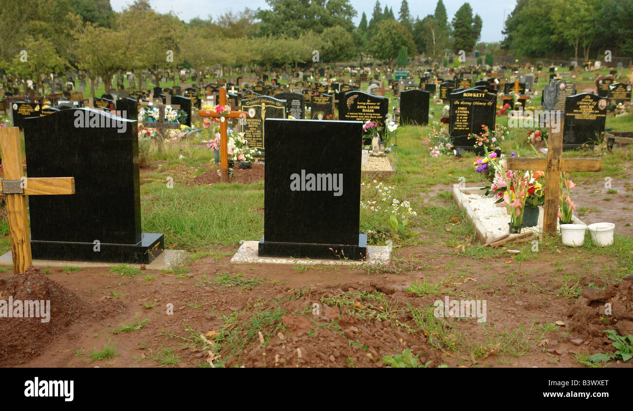 Newport cemetery hi-res stock photography and images - Alamy