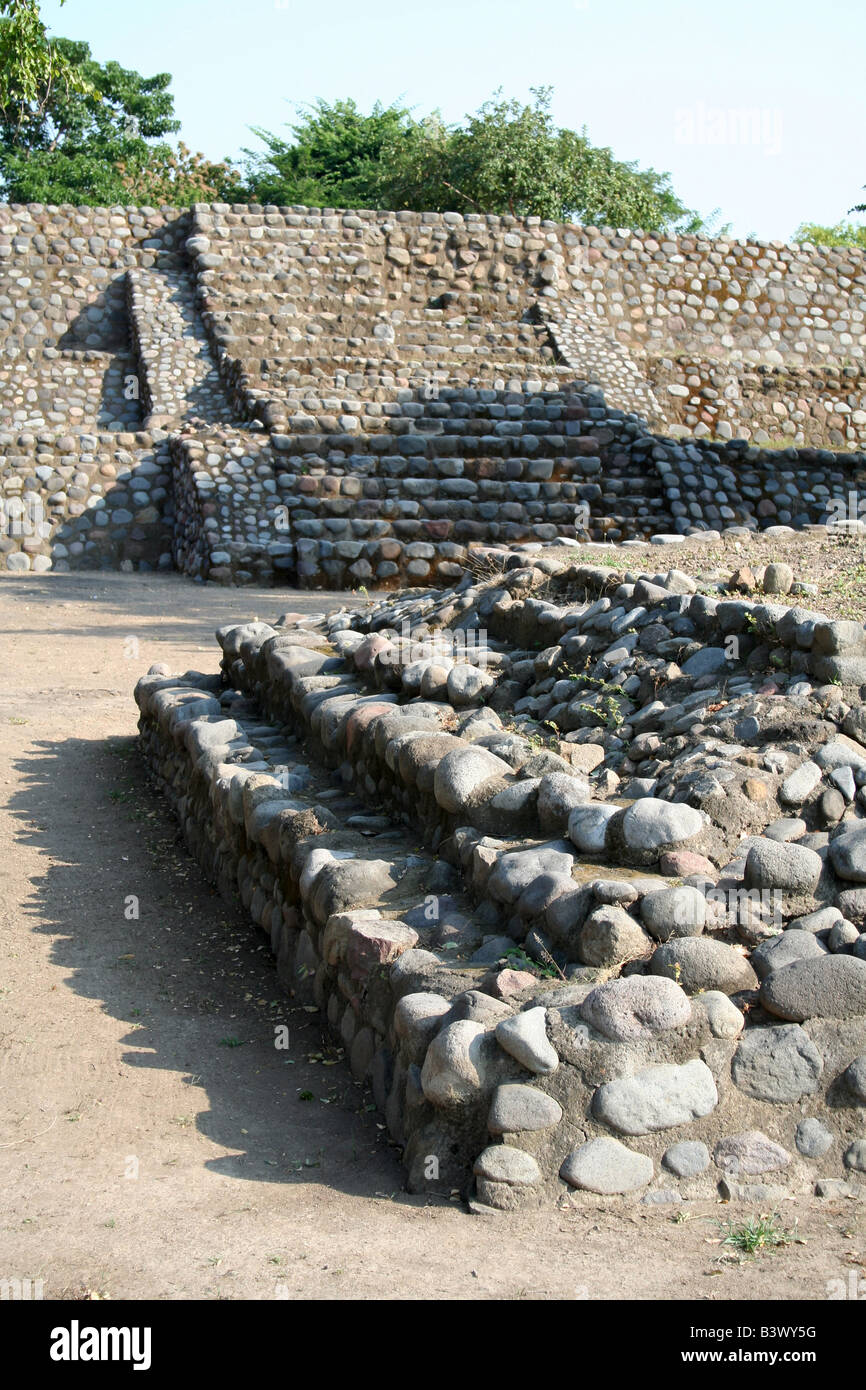 Colima mexico pyramid hi-res stock photography and images - Alamy