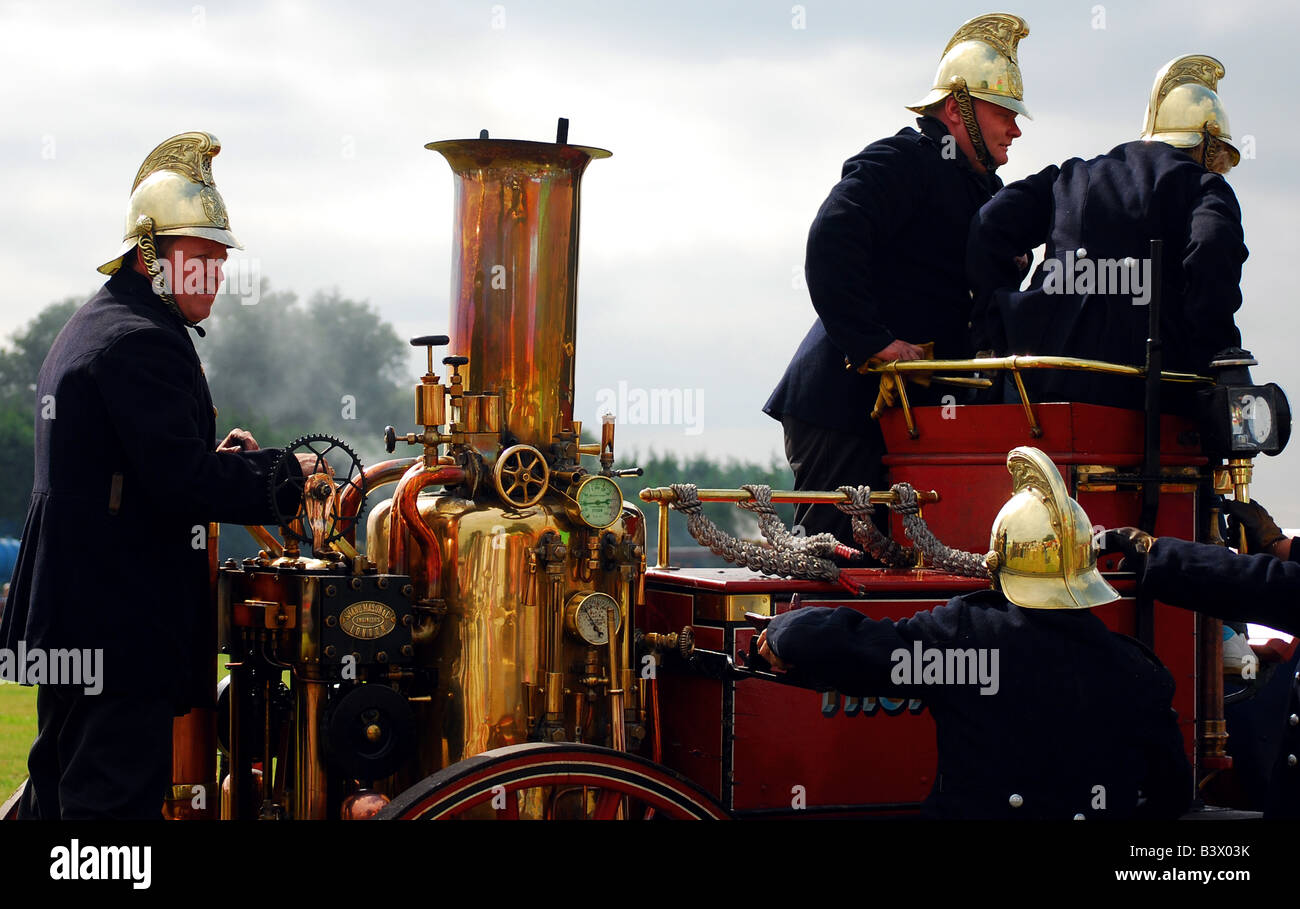 Steam fire engine hi-res stock photography and images - Alamy