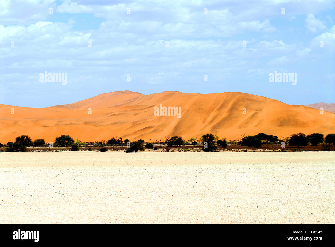 Namibia walwis bay hi-res stock photography and images - Alamy