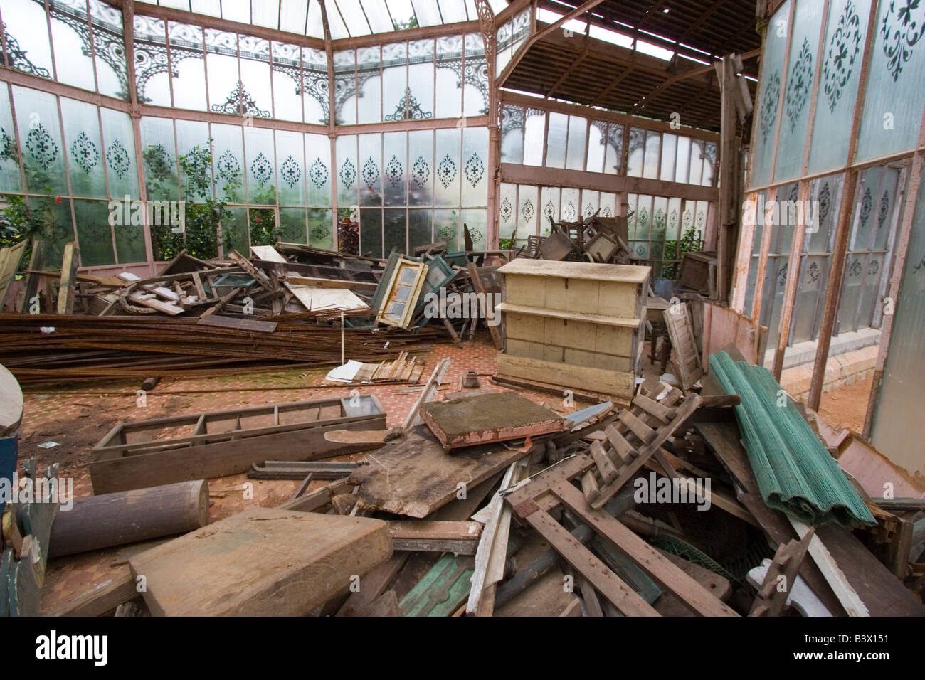 Conservatory and glass house of Bangalore Palace in Bangalore India ...
