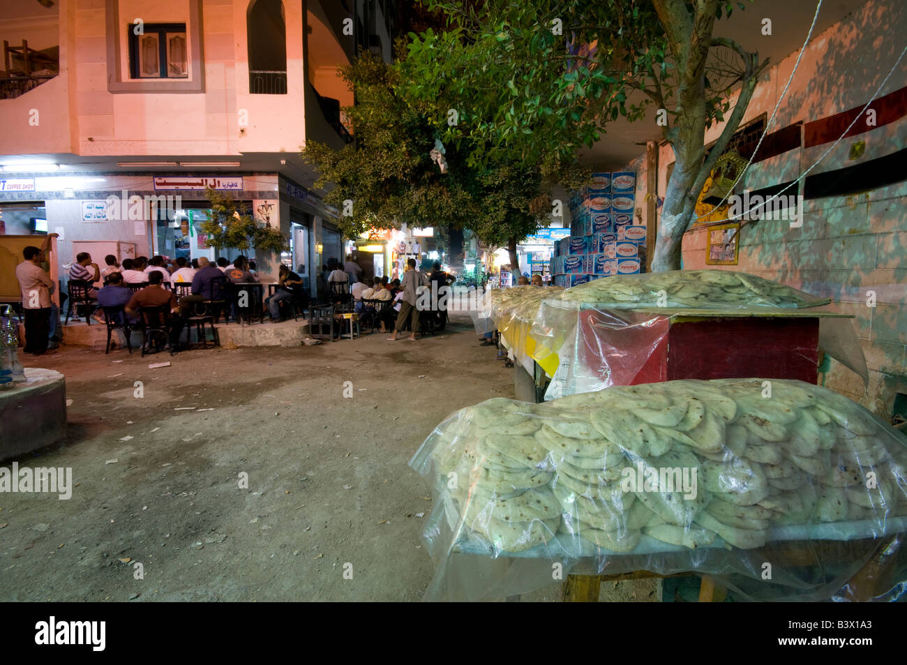 Hurghada street night hi-res stock photography and images - Alamy