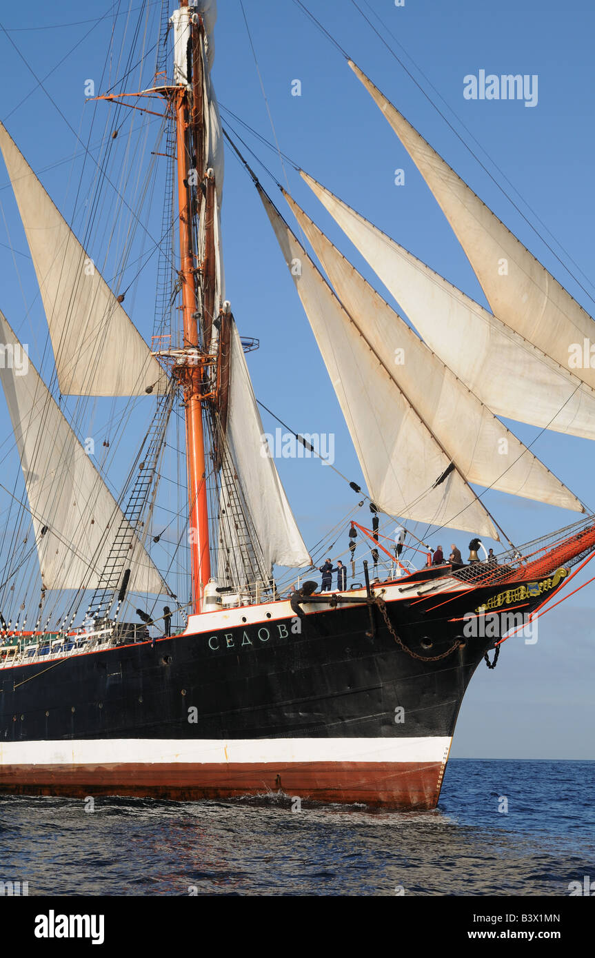 Sailing Ship Square Rigger Stock Photos & Sailing Ship Square Rigger ...
