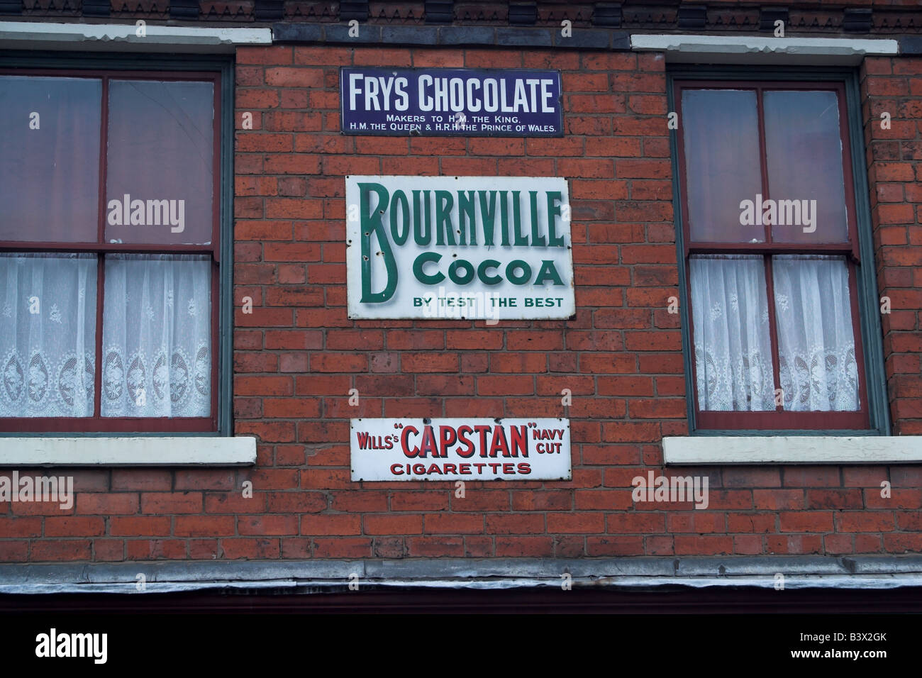 Old west signs hi-res stock photography and images - Alamy