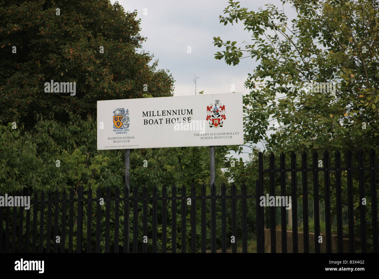 Hampton School Boat Club London Olympics Rowing Stock Photo - Alamy
