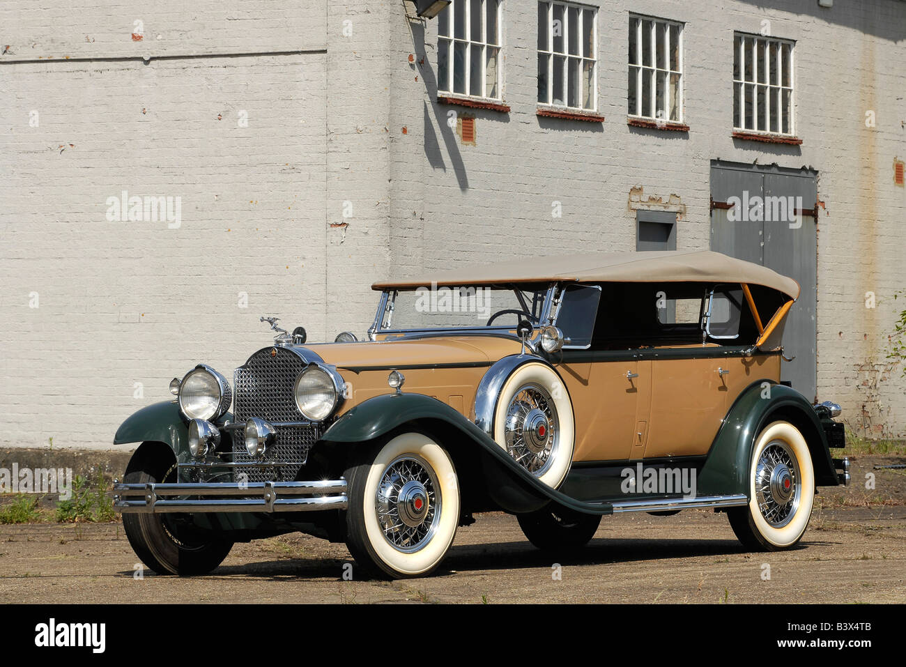Packard eight hi-res stock photography and images - Alamy