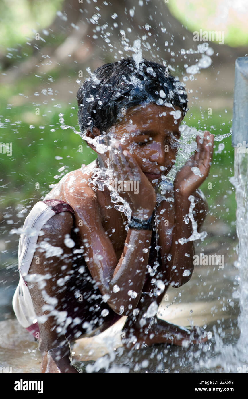 Washing himself hi-res stock photography and images - Alamy
