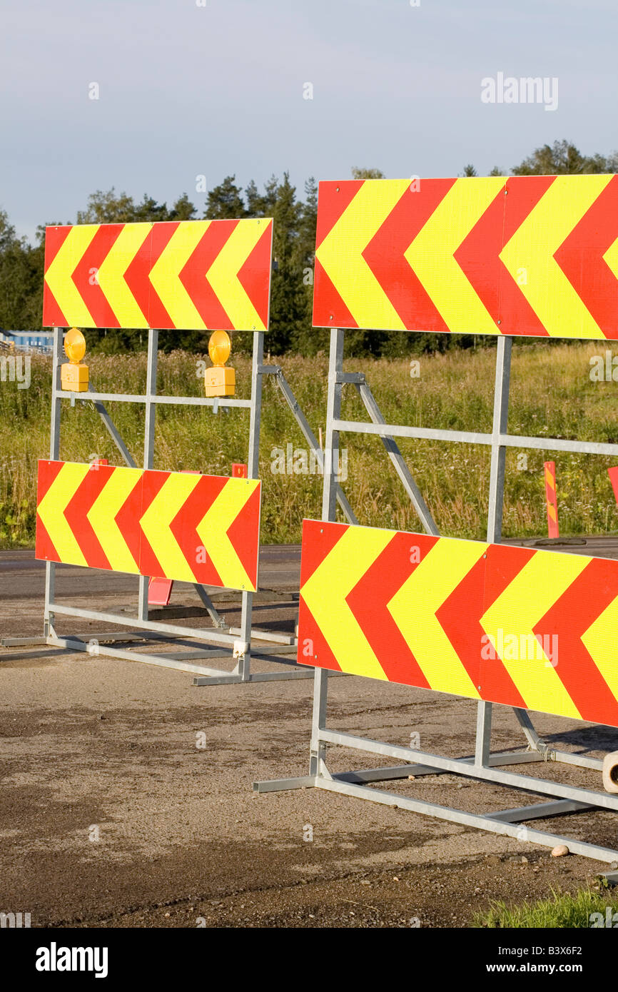 Arrow signs hi-res stock photography and images - Alamy