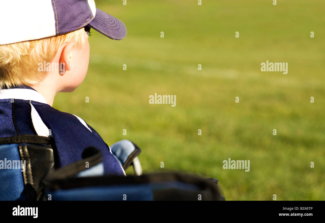 Boy wearing cap rear view hi-res stock photography and images - Alamy