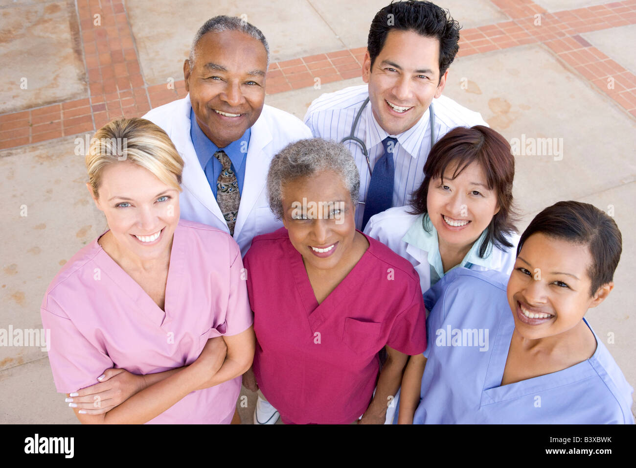 Staff standing outside hi-res stock photography and images - Alamy