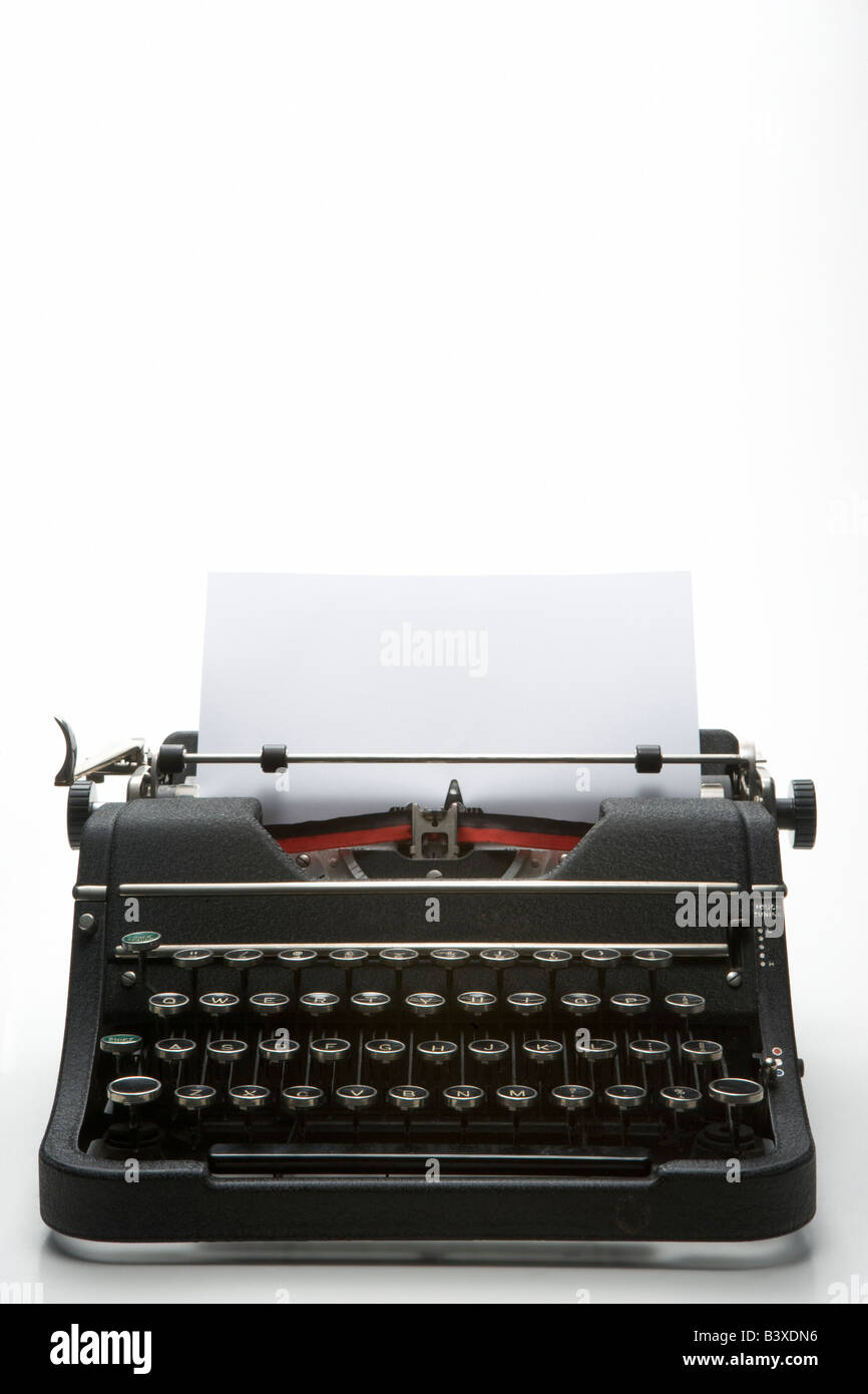 Vintage typewriter hi-res stock photography and images - Alamy