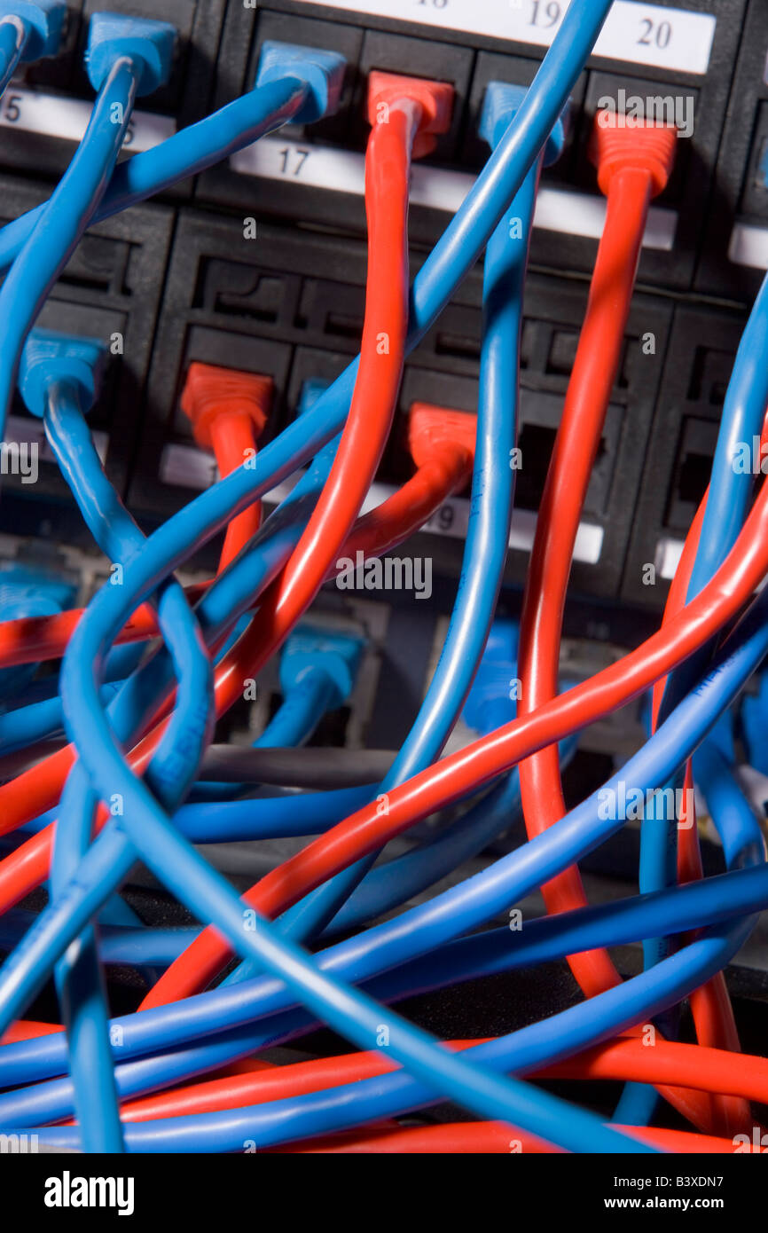 Messy cables inside computer hi-res stock photography and images - Alamy