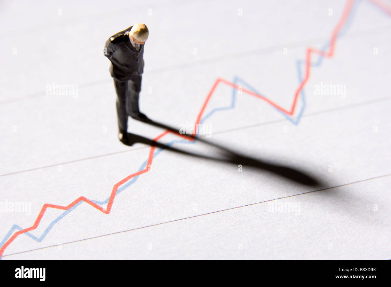 Line graph hi-res stock photography and images - Alamy