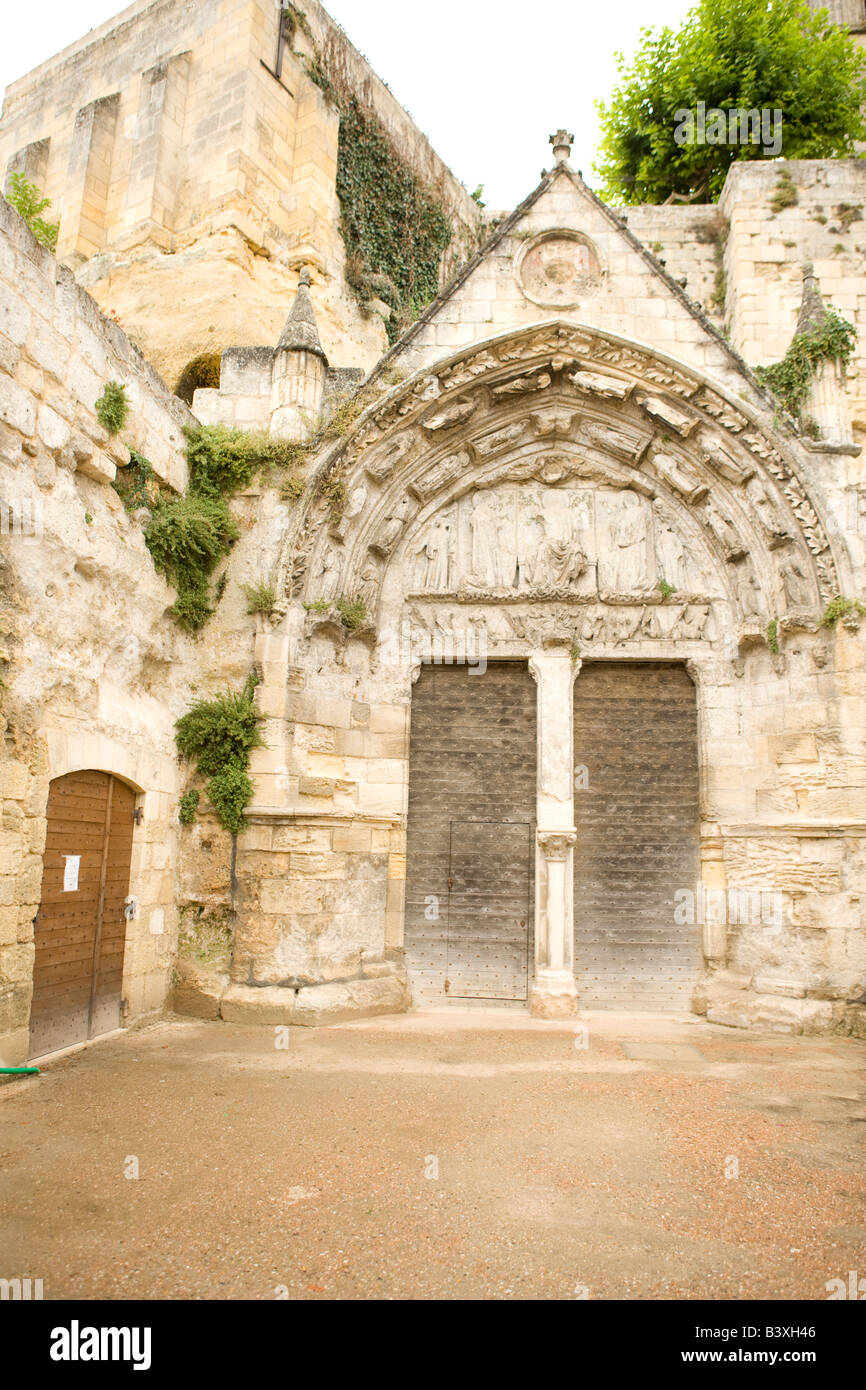 Ancient stonework doorway hi-res stock photography and images - Alamy