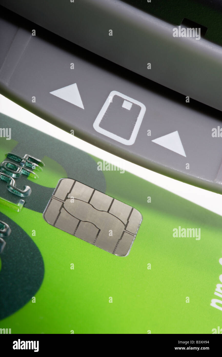Bank card chip hi-res stock photography and images - Alamy