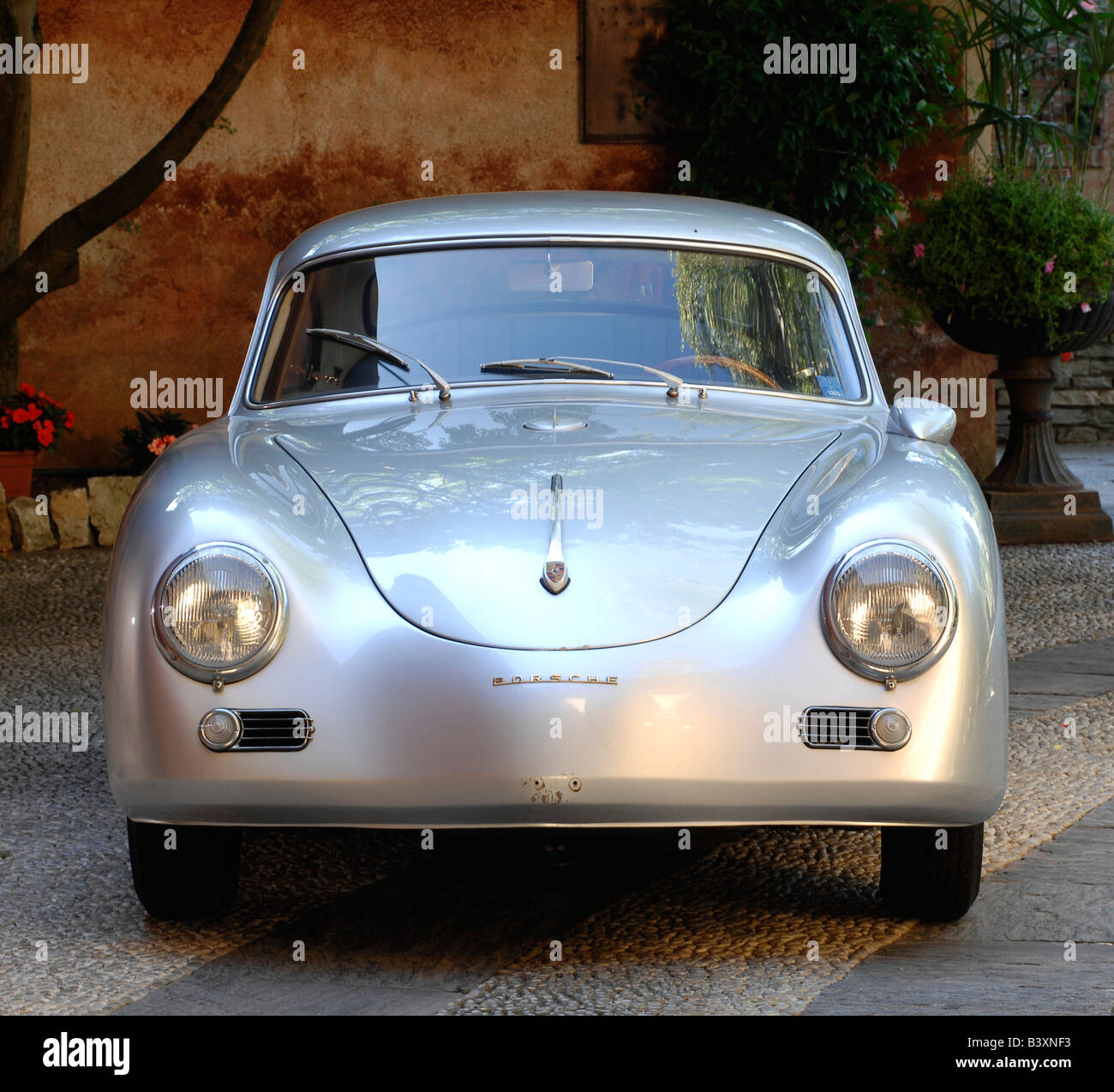 1956 classic car hi-res stock photography and images - Alamy