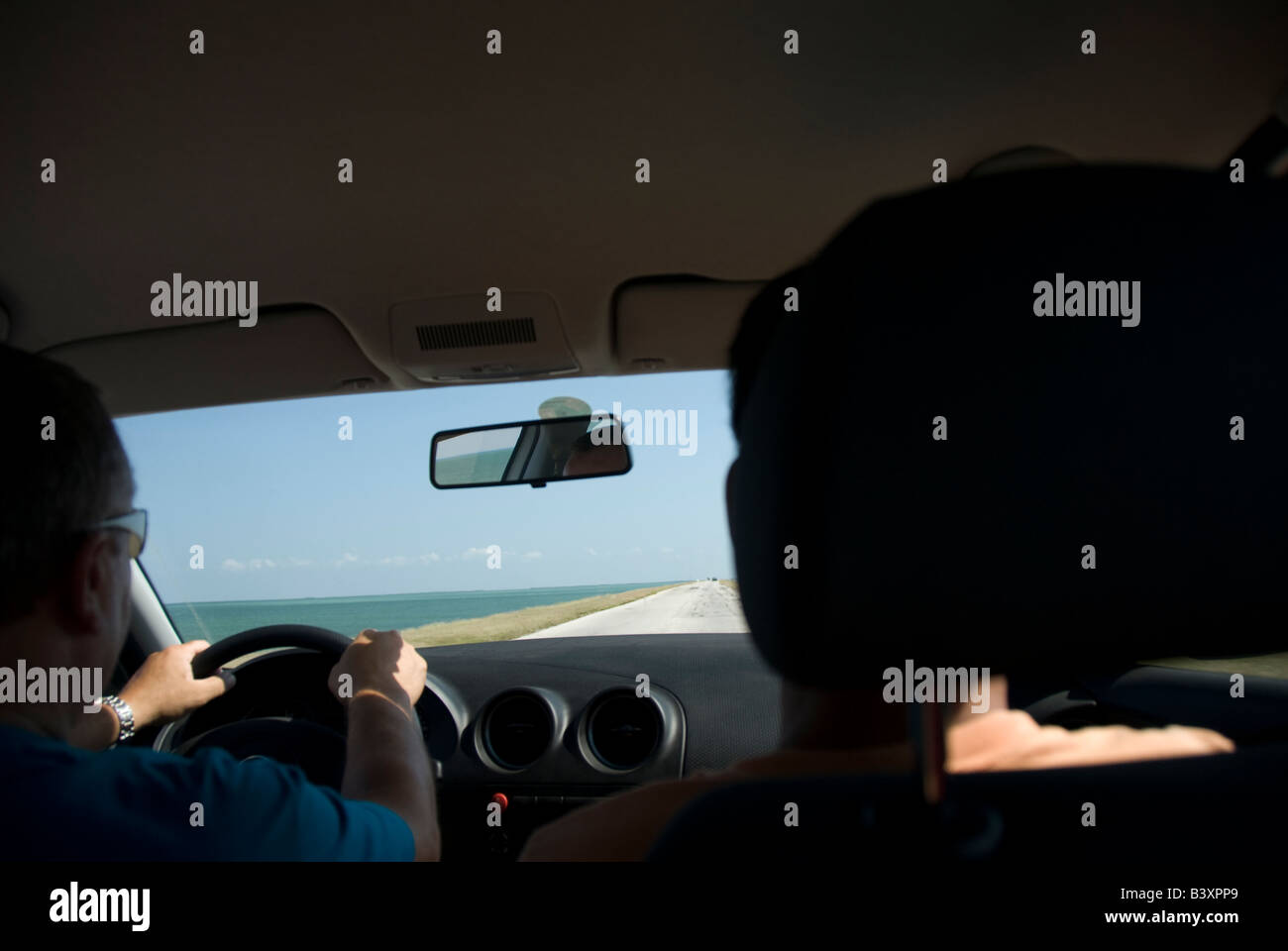 Car travelling hi-res stock photography and images - Alamy