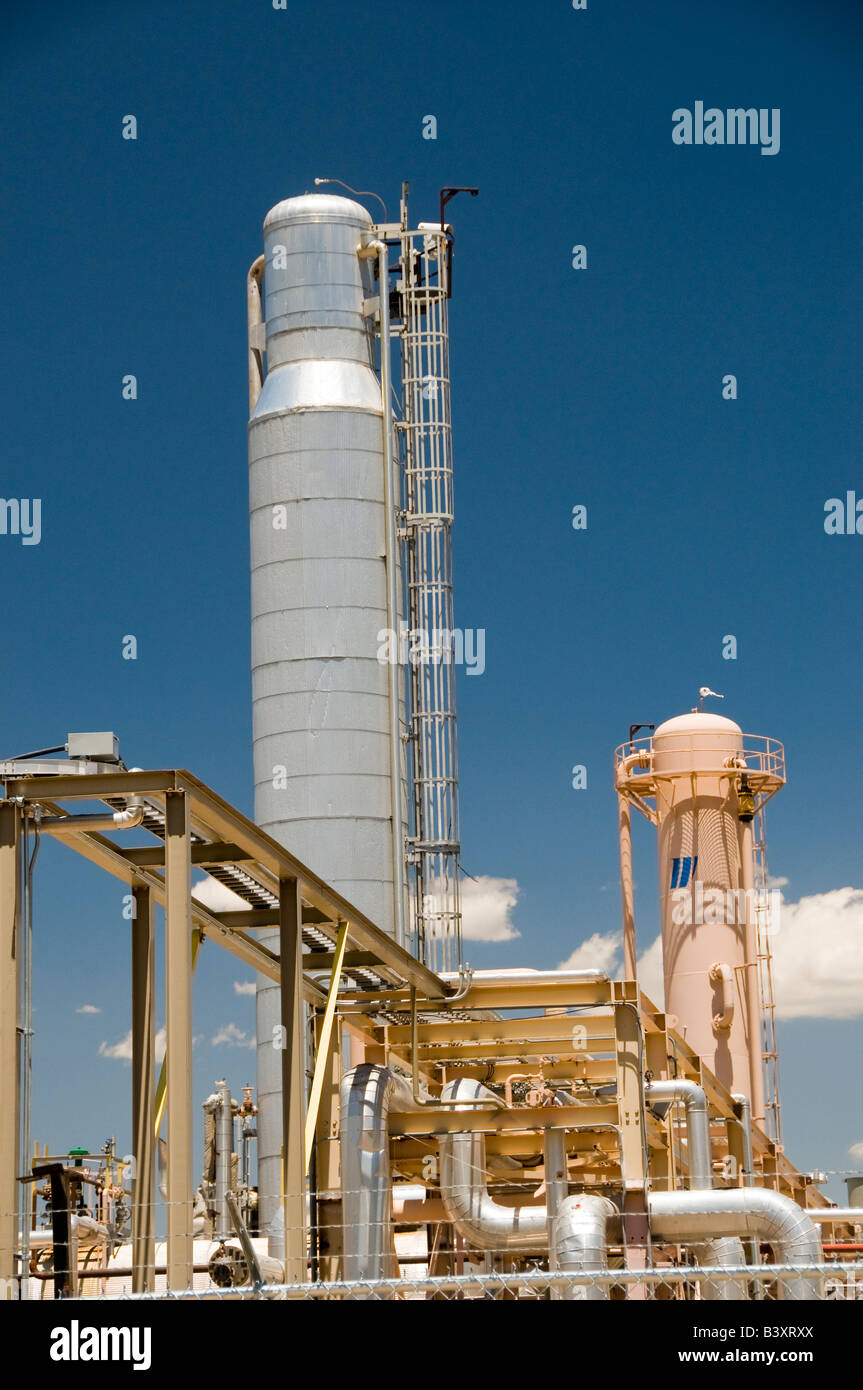 Oil gas refinery tanks storage hi-res stock photography and images - Alamy