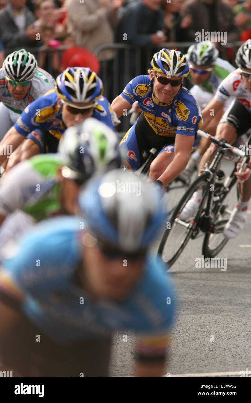 Professional road racing cyclists Stock Photo - Alamy